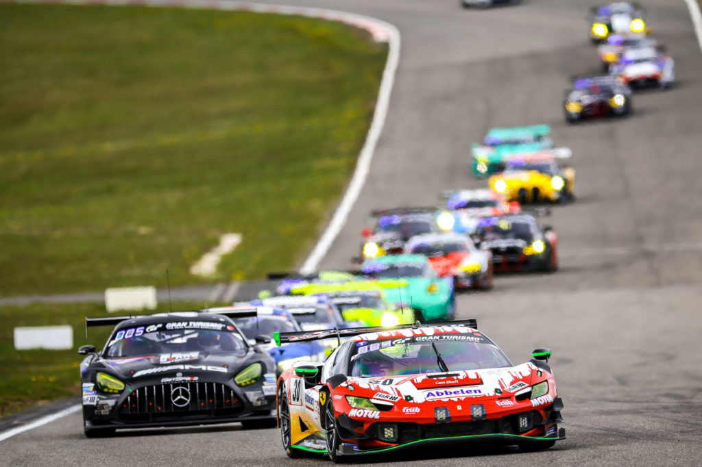 Frikadelli-Ferrari siegt bei 24h Qualifiers am Sonntag – ADAC RAVENOL ...